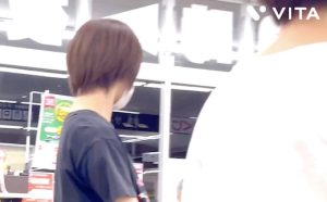 【20代のプリ尻】本田翼似JDの黒スキニーぷりぷり尻w 隠しきれない丸みがタマランww【4K】 – JPORU