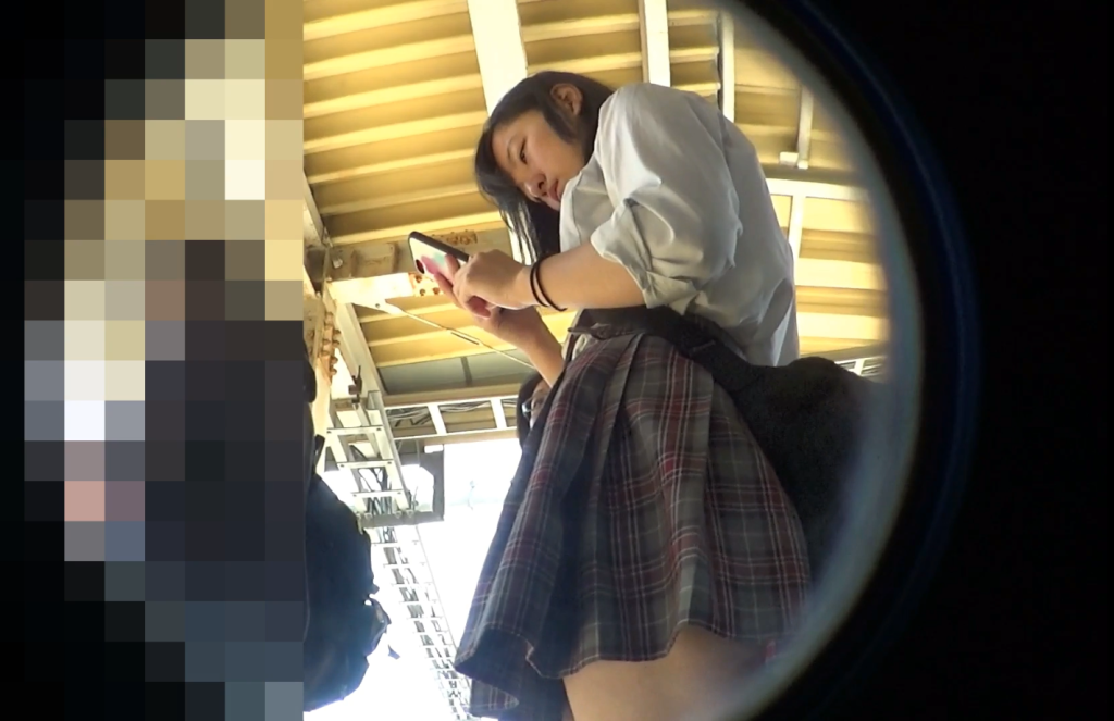 JKトレイン ムチムチの太ももに挟まれたい その1 – JPORU